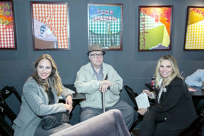 O VENTRE O VASO O CLAUSTRO - Mural do Paraná