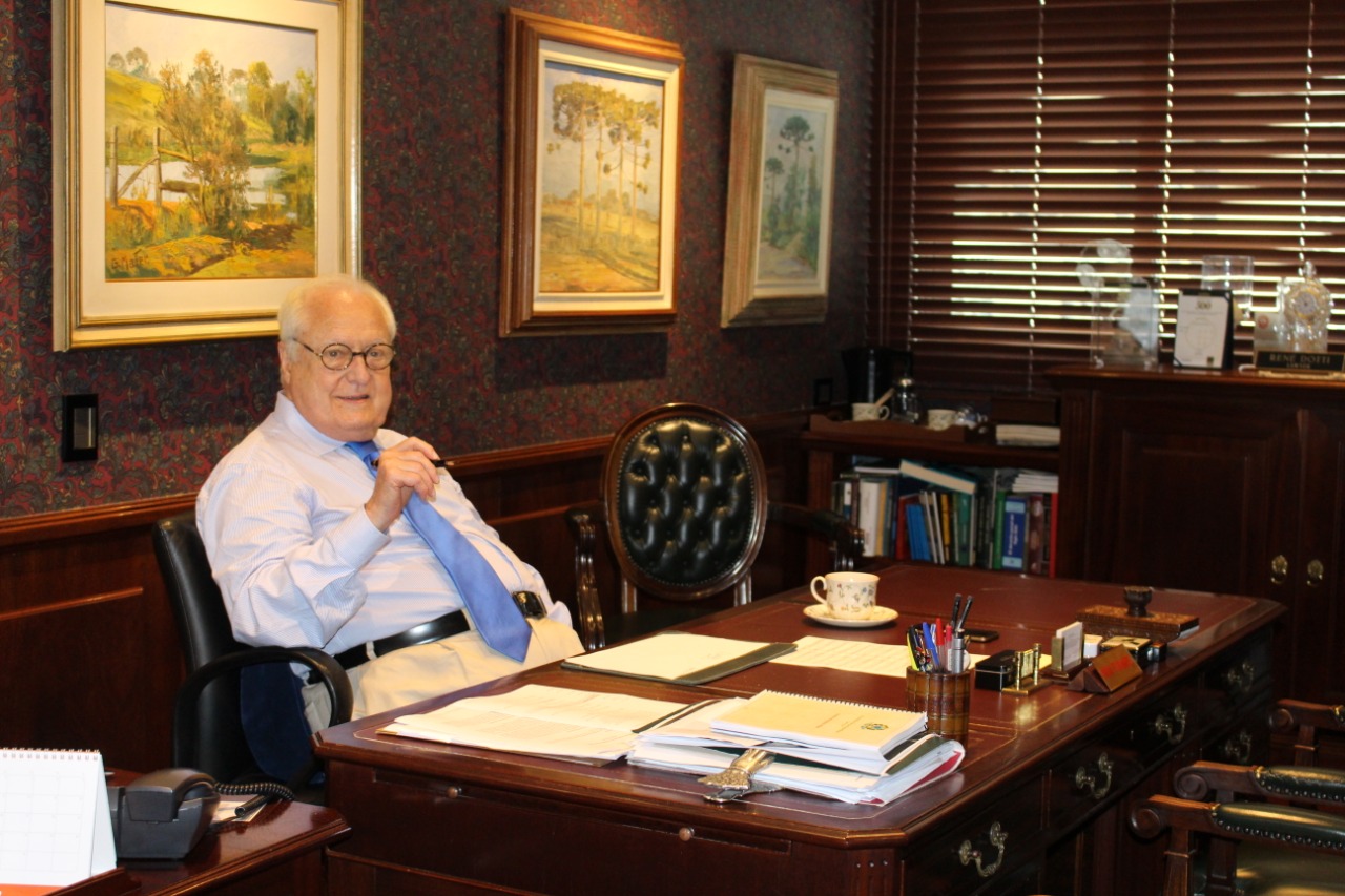 ESCRITÓRIO RENÉ DOTTI PARTICIPA DOS PRIMEIROS TESTAMENTOS DIGITAIS DO ...